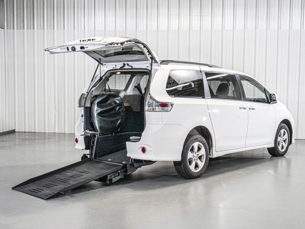 Wheelchair Accessible Vehicles for Sale - Freedom Motors USA